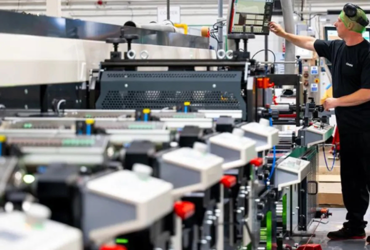 Coveris expands linerless capacity in UK - FlexoTech