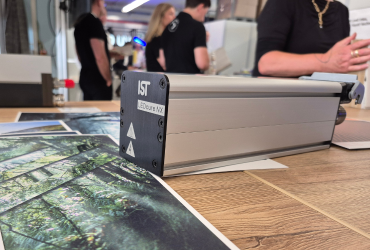 “New generation” LED curing head announced at IST Metz event - FlexoTech