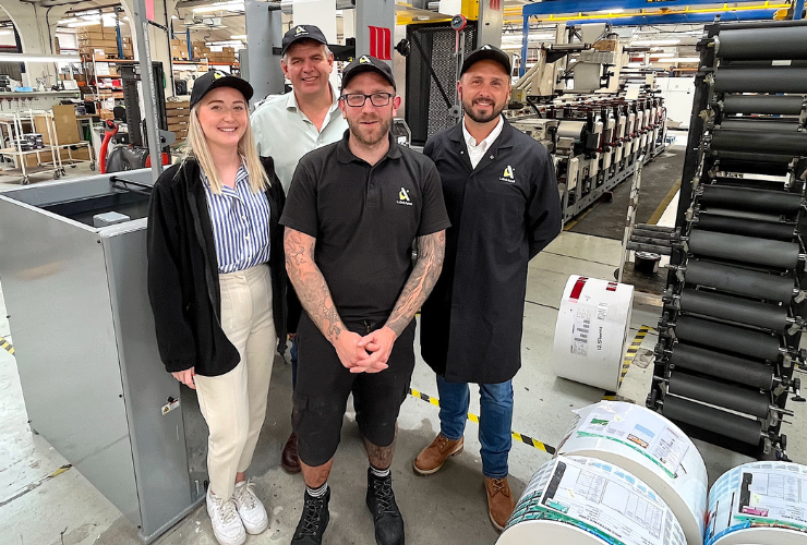 Automated roll changes help accumulate savings for Label Apeel - FlexoTech